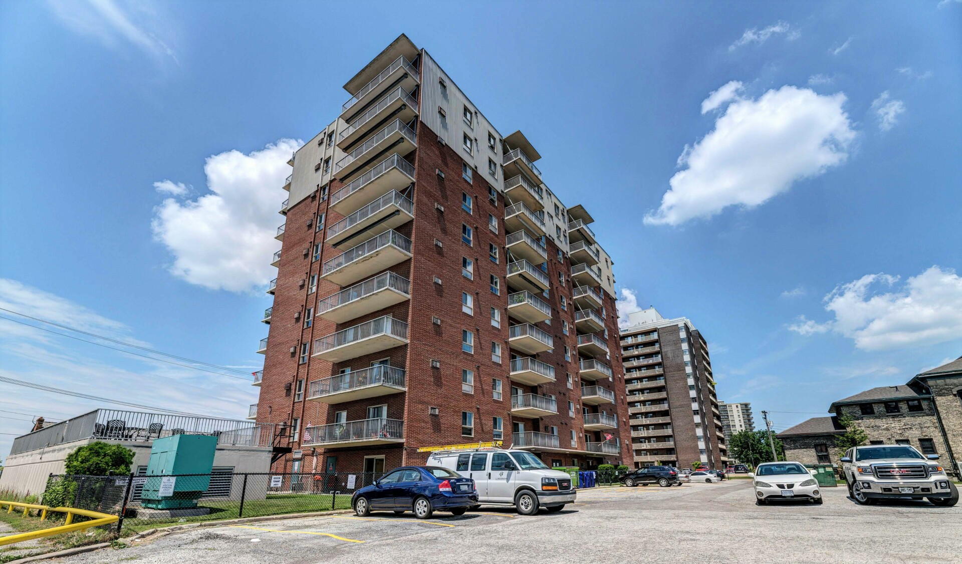 Derby Lane | Apartments for Rent in Sarnia | Skyline Living