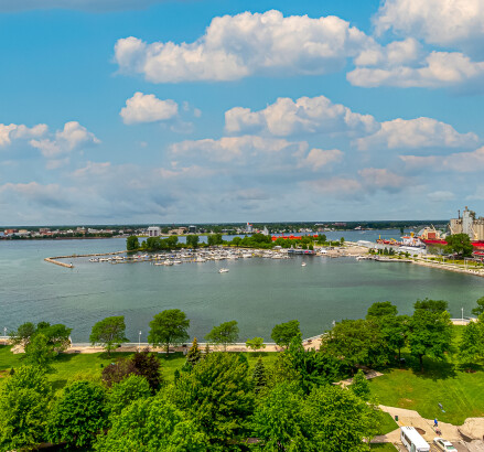 Centennial Park Place Apartments | Skyline Living