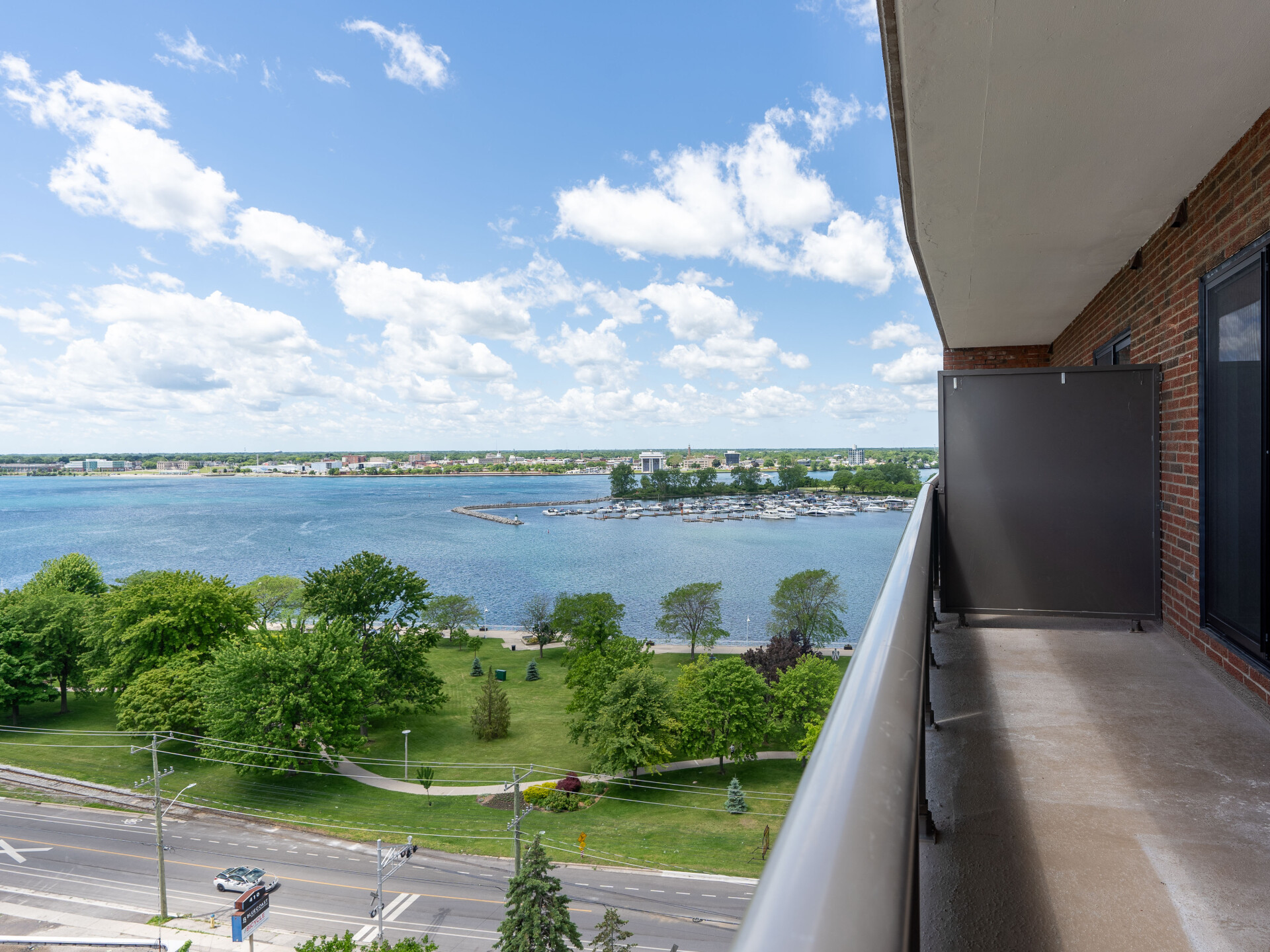 Centennial Park Place | Apartments for Rent in Sarnia | Skyline Living